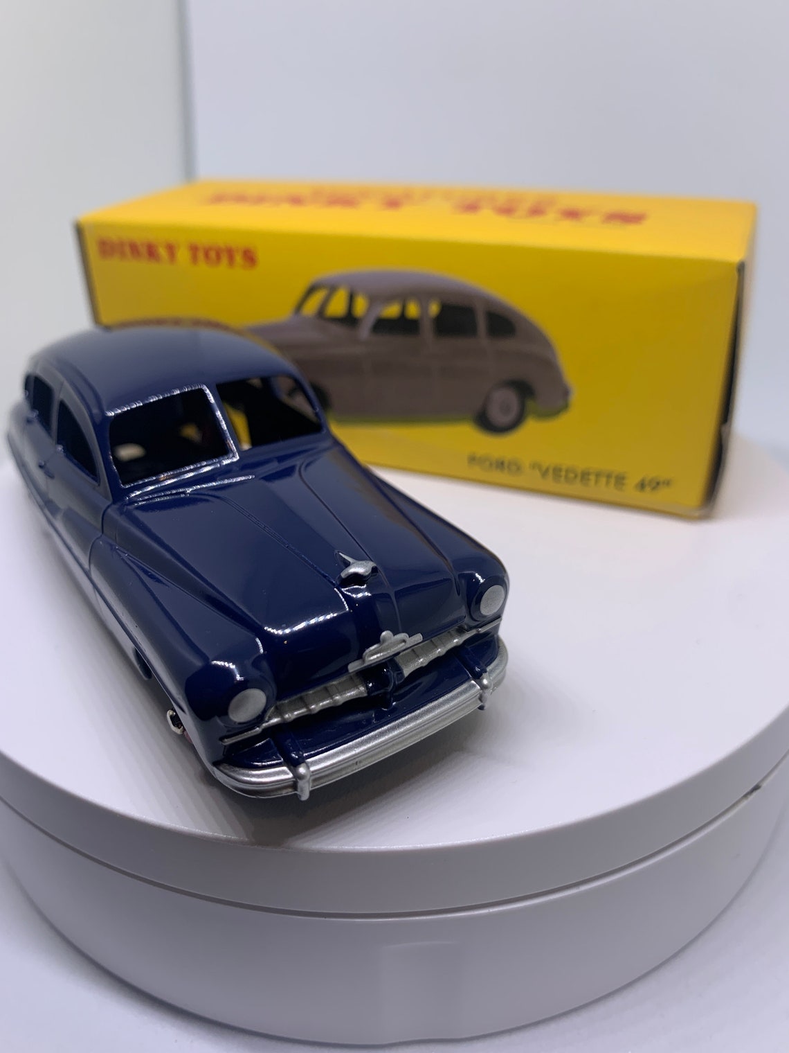 Buy Atlas Dinky FORD VEDETTE 49, Scale Model Car Online in India - Etsy