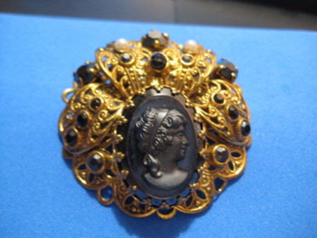 German Mourning Black Cameo - Etsy