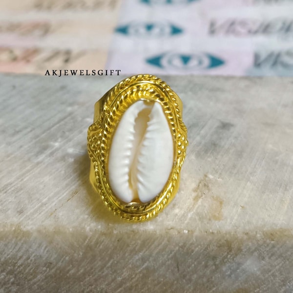 Cowrie Shell Ring - Etsy