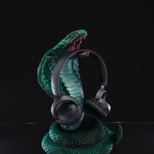 King Cobra Headphone Holder, 3d Printed Snake Headset Stand, Aesthetic ...