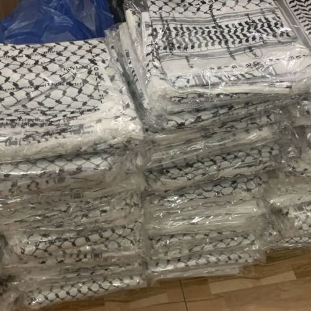 Authentic Hirbawi Kufiya Classic Black & White Design, Set of 12 ...