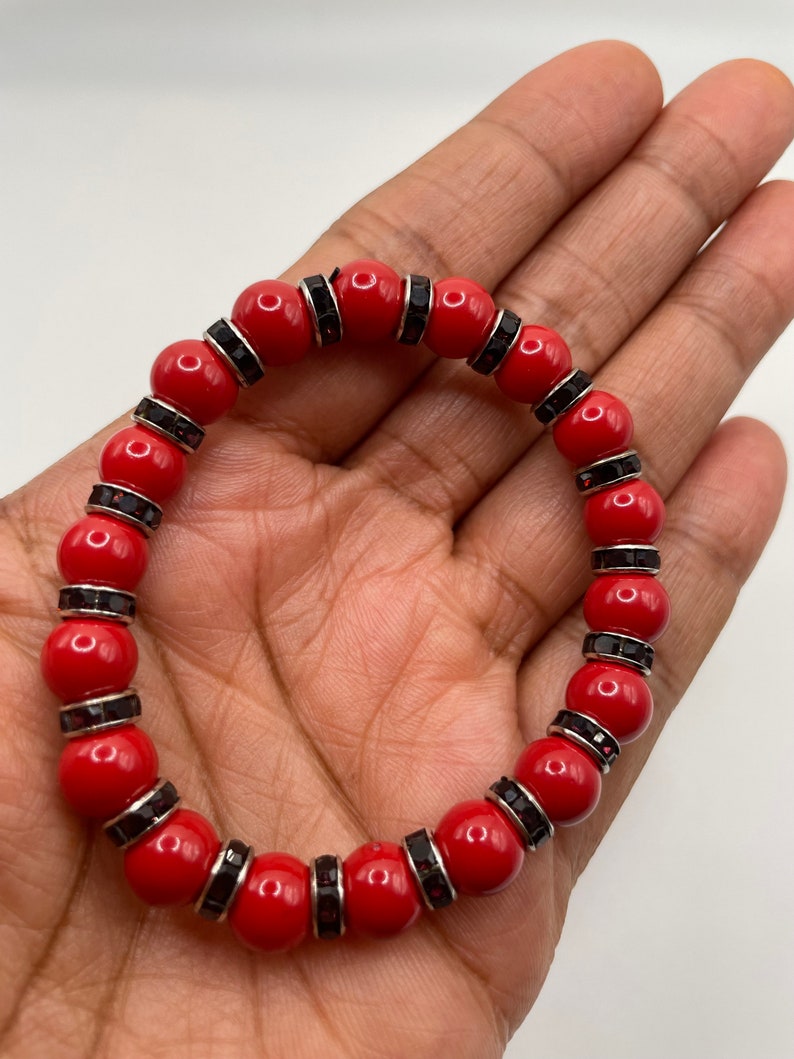 Red and Black Beaded Bracelet, Valentine's Gift, Stretch Bracelet, Gift ...