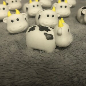 Moo Moo 15 Cow Erasers W 15 Bags and Tags for Mooing - Etsy