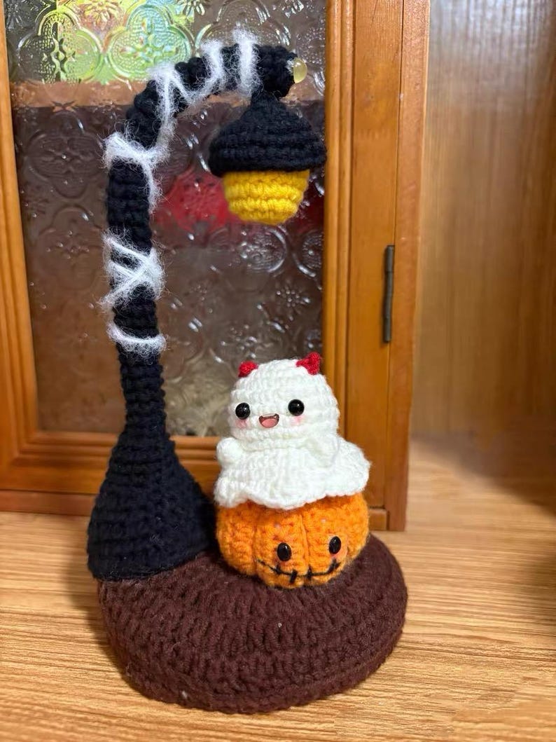 Crochet Halloween Ghost & Pumpkin | Handmade Floating Amigurumi Decor ...