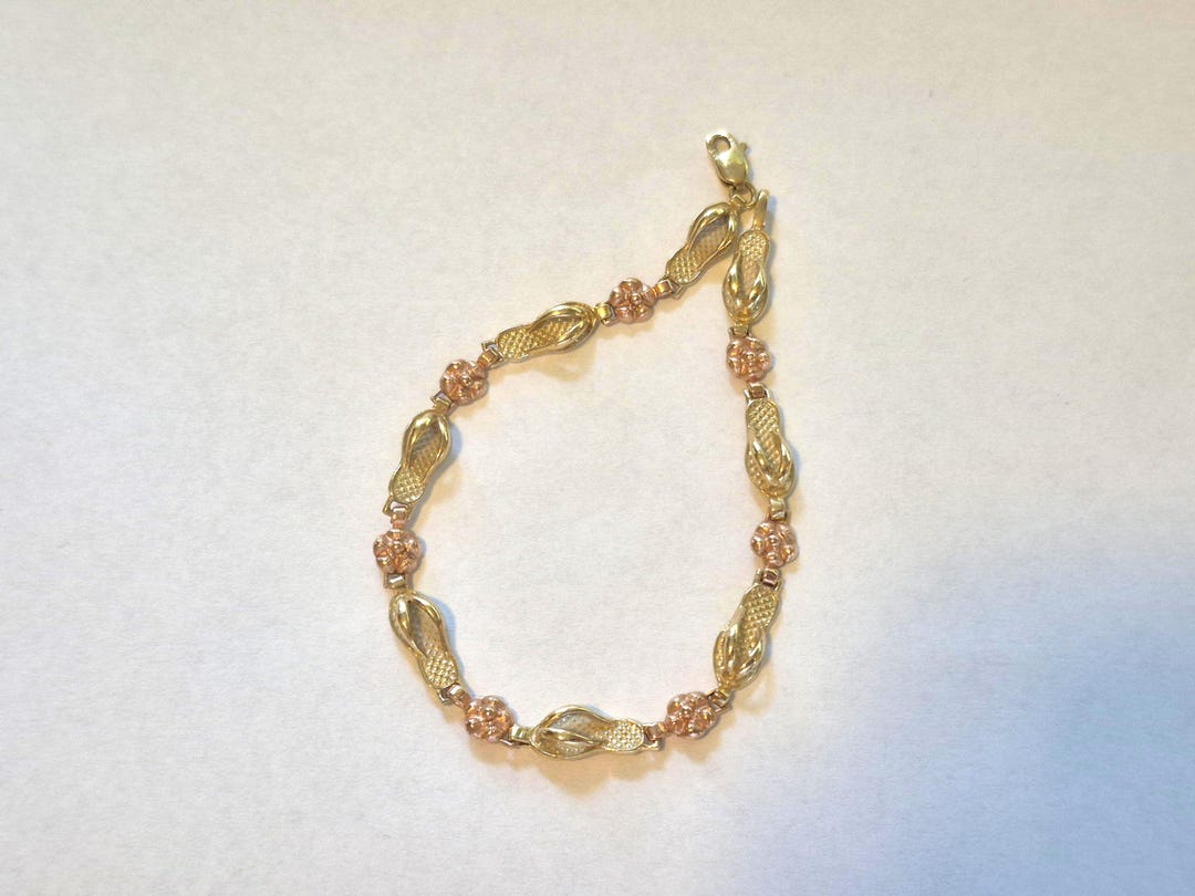 Vintage 10K Two-color Gold Sand Dollar & Flip Flop Bracelet - 6.75", 5 ...