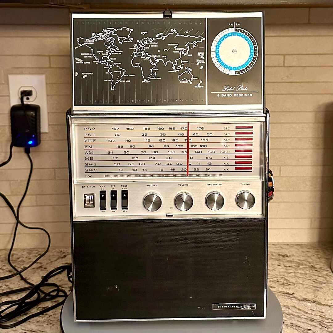 Vintage Aircastle 8 Band Solid State Radio Model 162F1H – AM FM ...