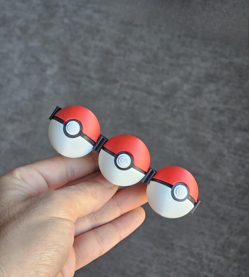 Pokeball Replica Cosplay Prop With Belt Clip - Mini Pokeball Prop ...
