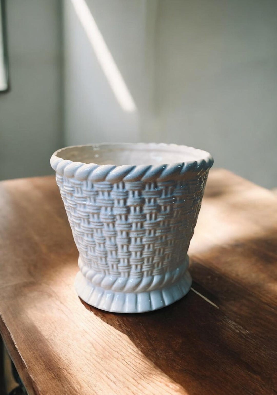 Vintage Woven Porcelain Cachepot, Sustainable Rustic Vintage Farmhouse ...