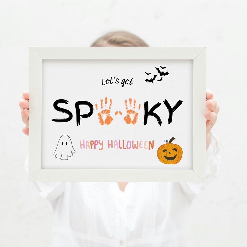 Spooky Halloween Handprint Craft | Halloween Handprint Art | Halloween ...