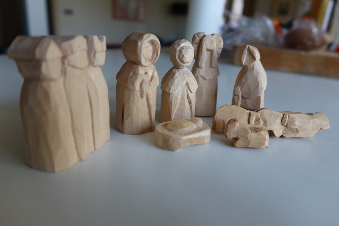 Hand Carved Nativity Set - Etsy