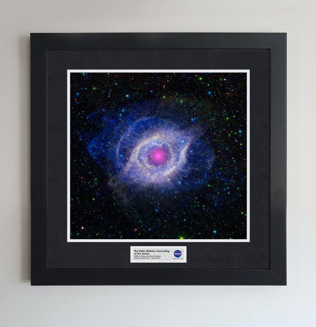 The Helix Nebula - Spitzer - GALEX - Space Telescope - Space ...