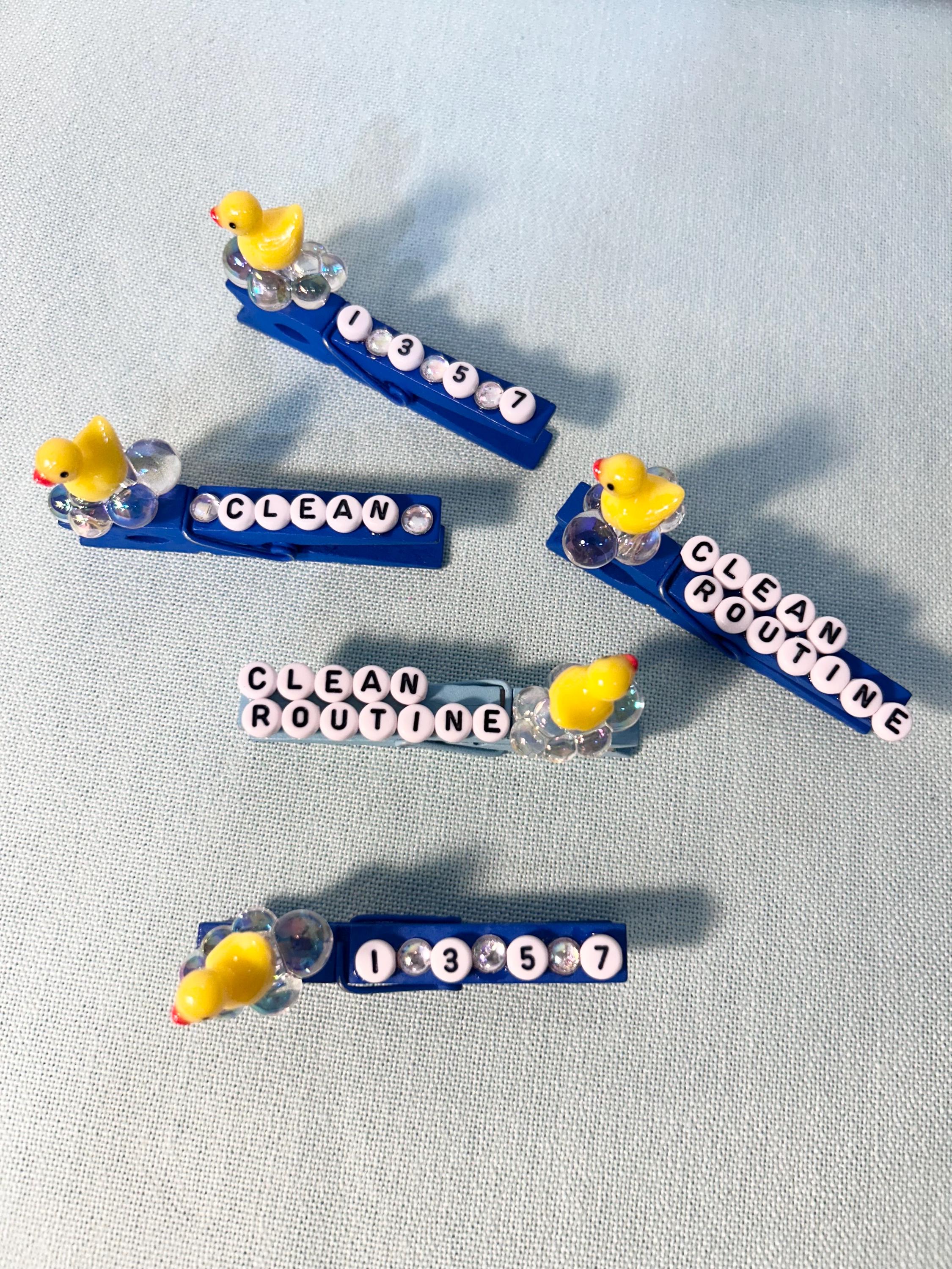 10 Clean Bubble Duck Cheer Pins, Cheer Comp Backpack Positivity Team ...