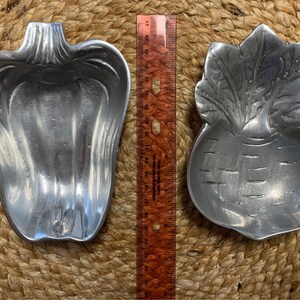 Vintage Heavy Silver Toned Metal Trays Turnip & Bell Pepper,set Great ...