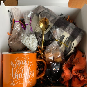 Fall Gift Box, Care Package, Cozy Gift, Gifts for Women, Self Care ...