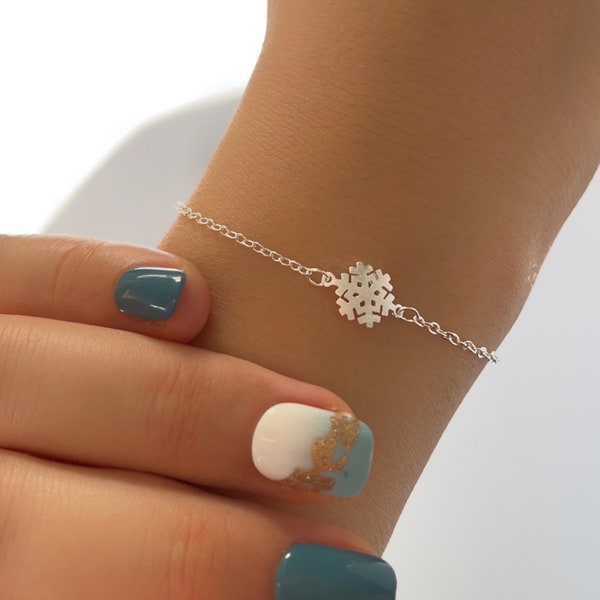 Snowflake Bracelet - Etsy