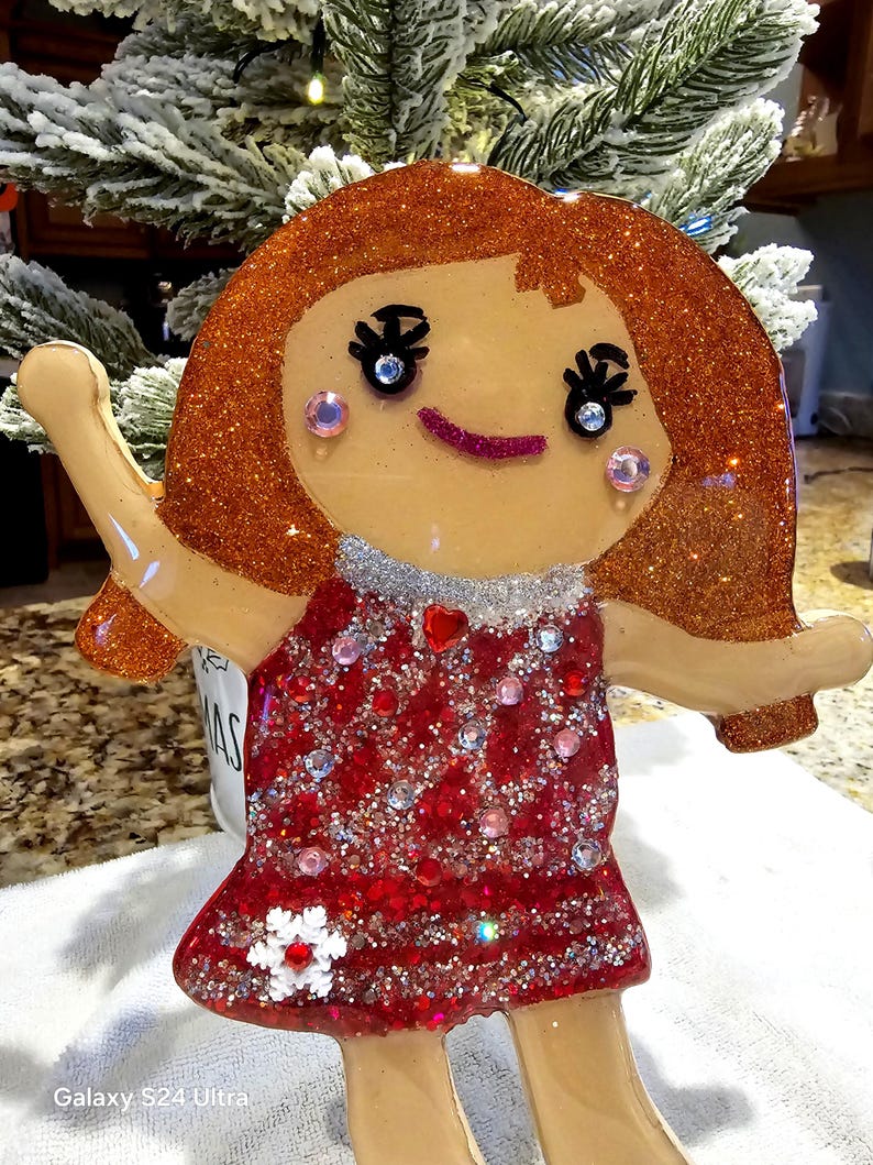 Dolly Misfit Wall Art With Glitters, Rhinestones and Epoxy Resin ...