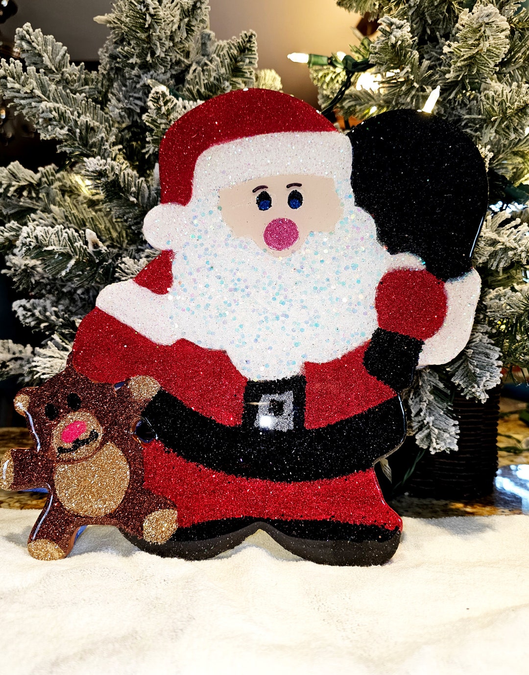Sparkly Resin Santa With Epoxy Resin Finish, Santa Claus Decor, Santa ...