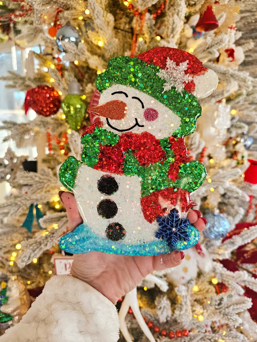 Glittery Christmas Snowman Wall Art With Snowflakes and Epoxy Resin ...
