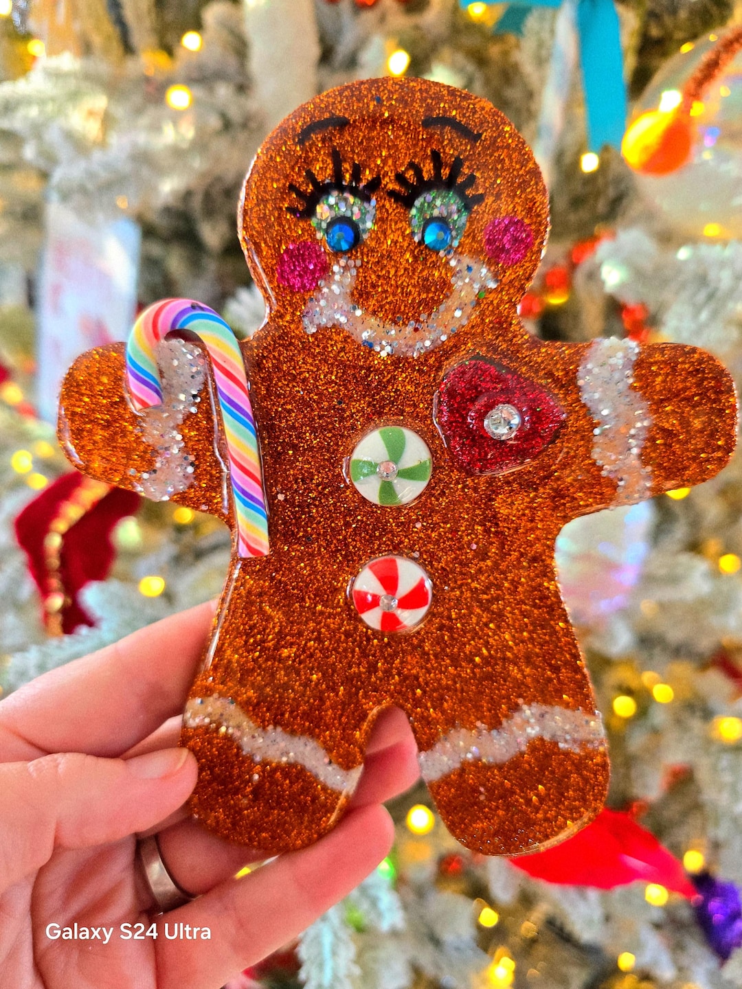Gingerbread Wall Art With Glitter, Gems, Candycane and Epoxy Resin ...