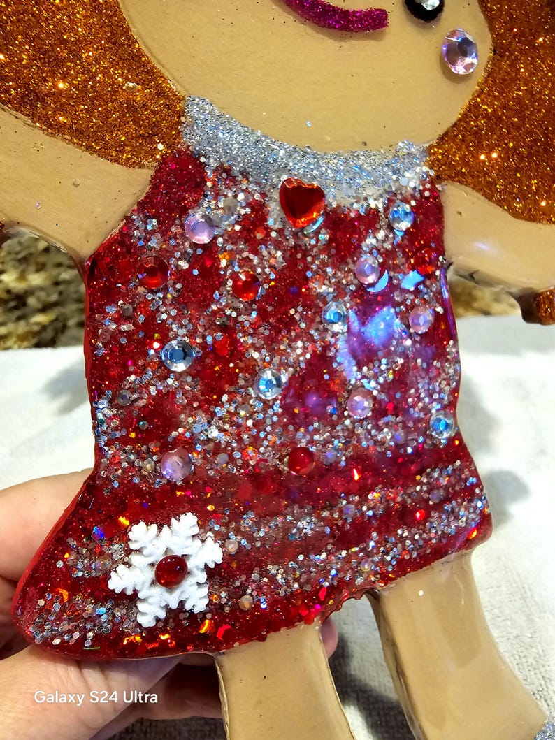 Dolly Misfit Wall Art With Glitters, Rhinestones and Epoxy Resin ...