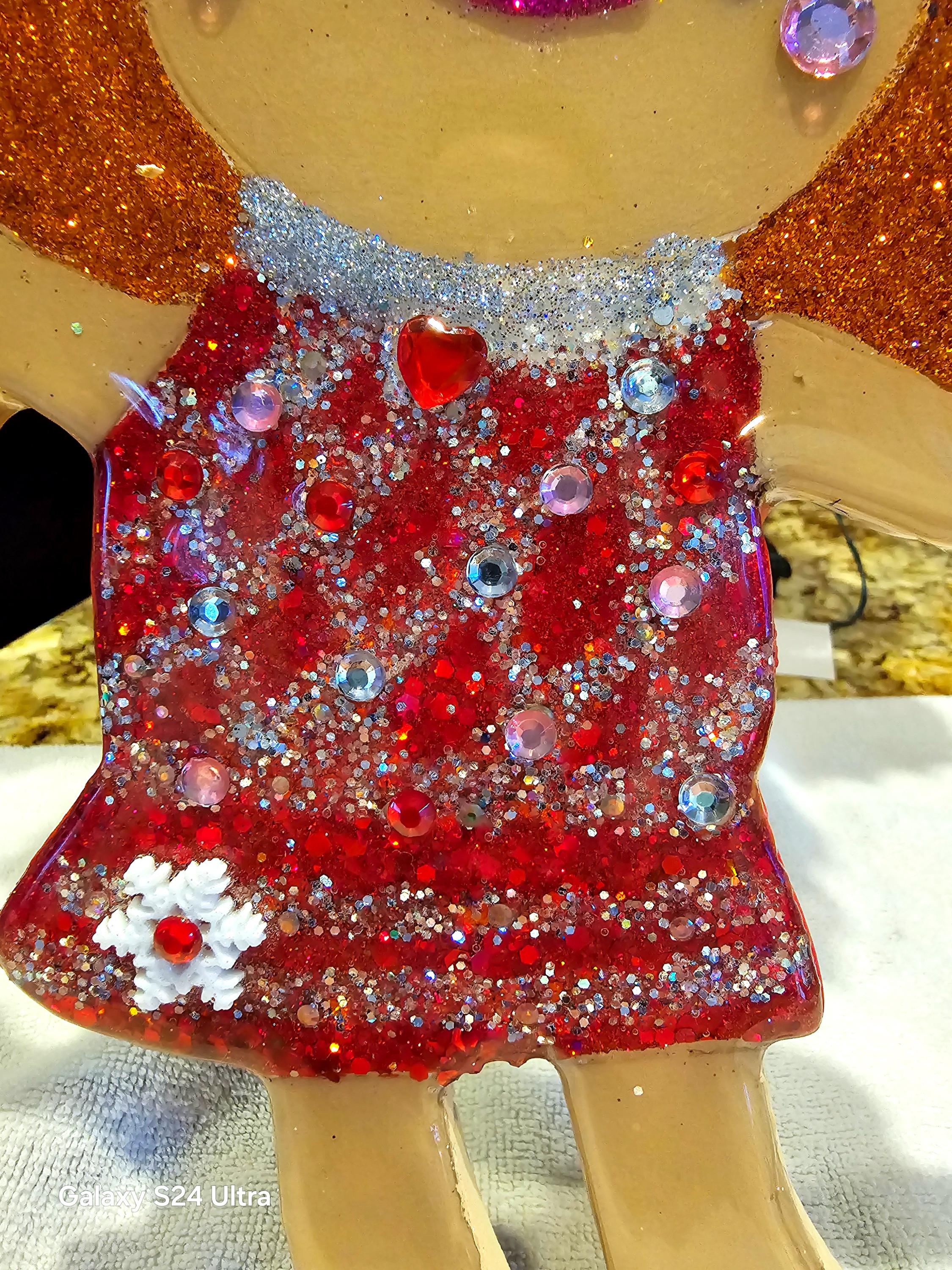 Dolly Misfit Wall Art With Glitters, Rhinestones and Epoxy Resin ...