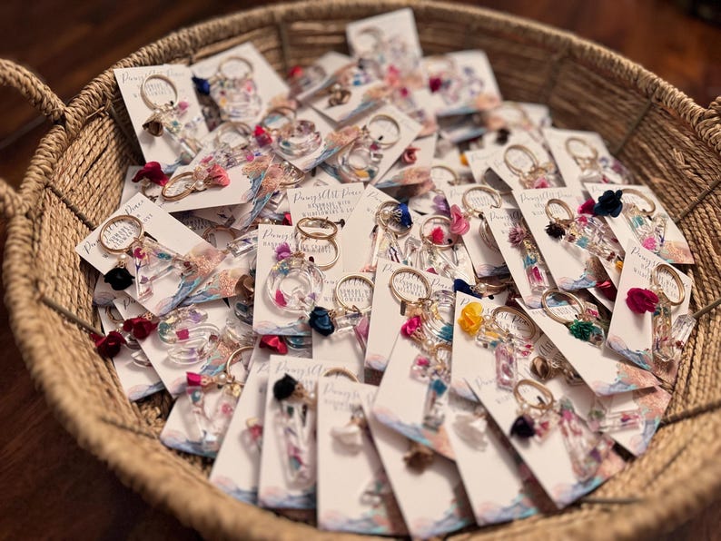 Initial Keychain With Crystals & Real Wildflowers - Etsy