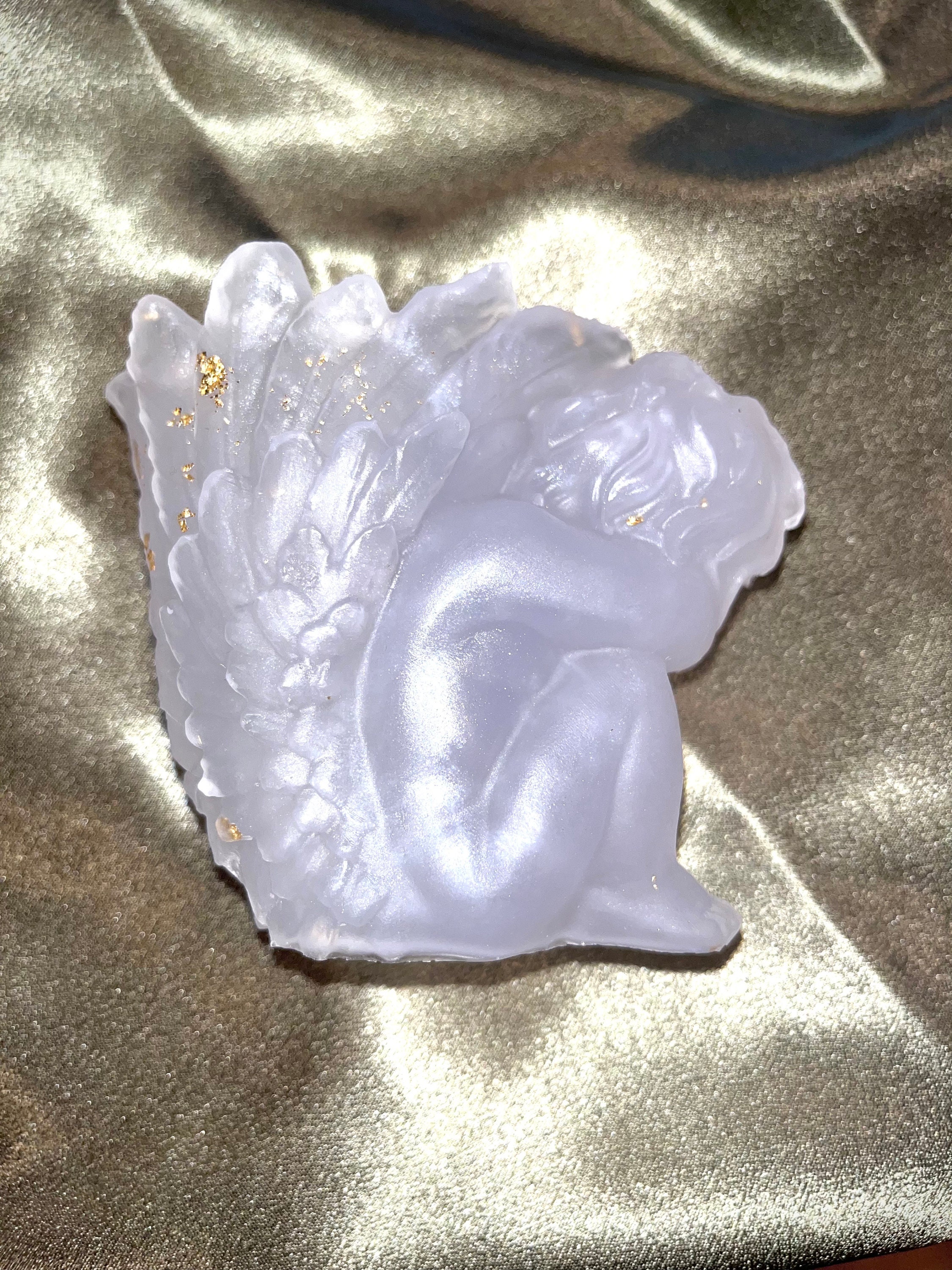 Remembrance Statue With Hollow Wings - Etsy