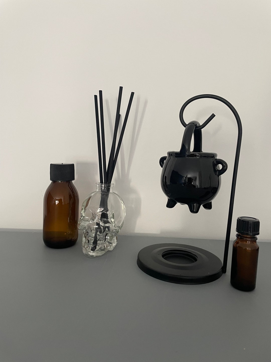 Skull Reed Diffuser and Cauldron Witch Oil Burner Wax Melter - Etsy