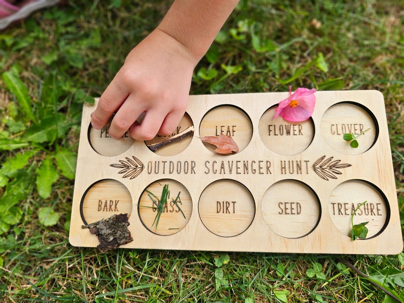 Personalized Outdoor Scavenger Hunt Tray: Montessori Nature Game ...