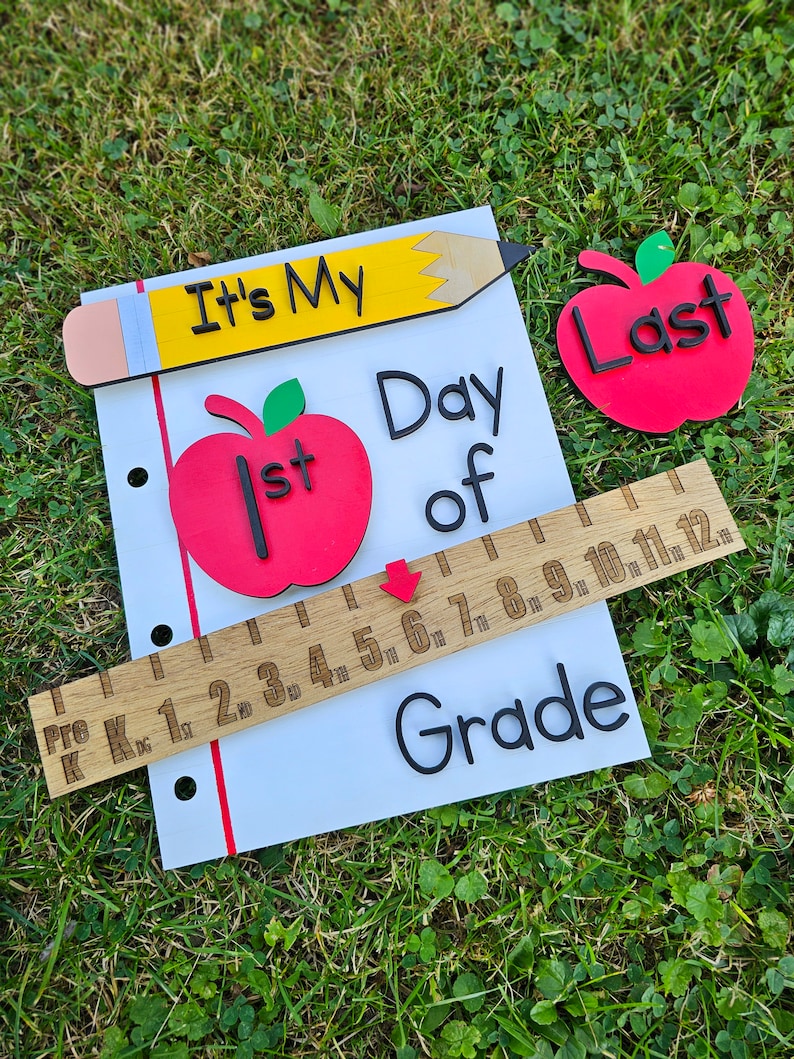 Personalized Back to School Photo Prop: Interchangeable Apple & Ruler ...
