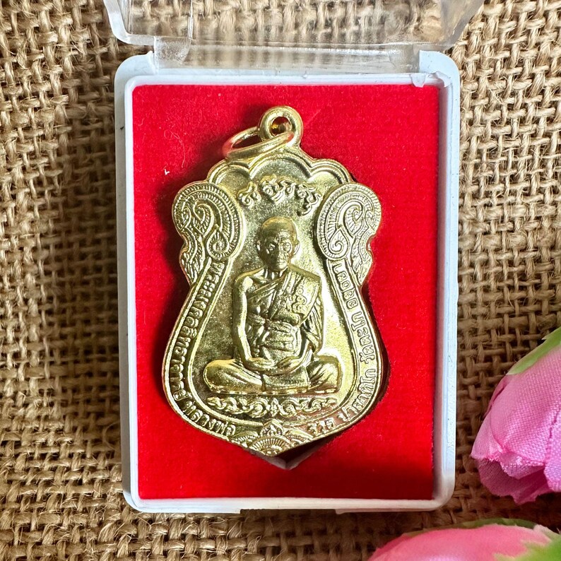 Luang Por Ruay Thai Amulets, Thai Magic Amulet, Thai Buddha Amulets,thai Amulet Pendant,thai ...