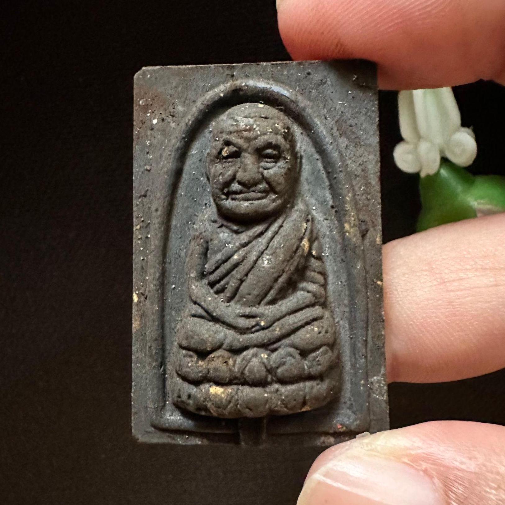 Luang Pu Thuad, LP Thuad, Wat Pha Kho,herbal Powder 108, Songkhla ...