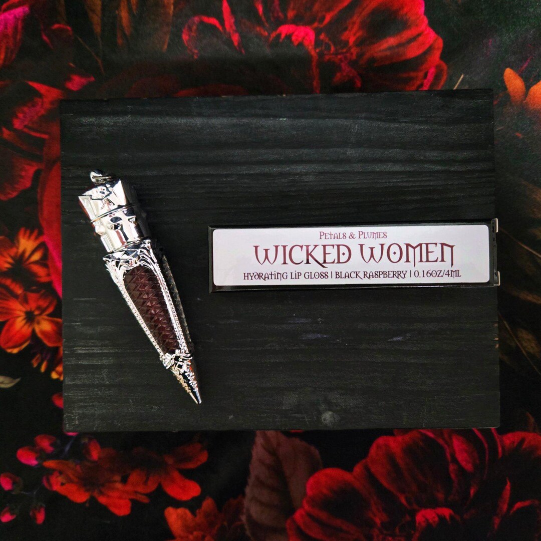 Wicked Women – Black Raspberry – Dried Blood-red Shimmer – Vegan Witchy ...