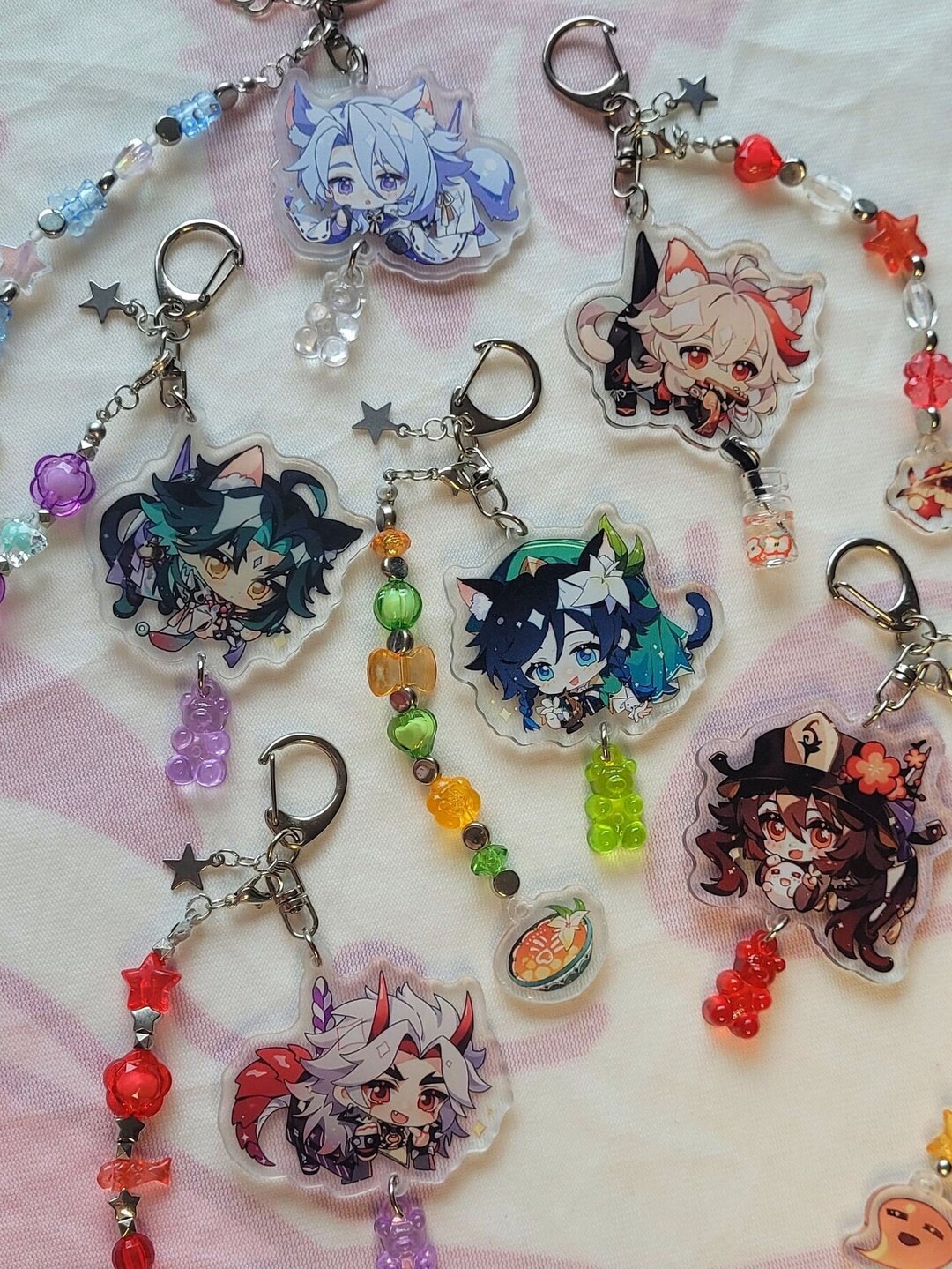 Genshin Impact Keychain Xiao Hu Tao Arataki Itto Venti Kamisato Ayato ...