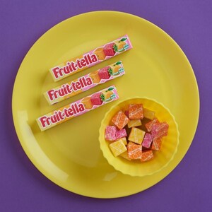 Fruittella Summer Fruits Stick Soft Chew Sweets 41g pack of 40 Vegan ...
