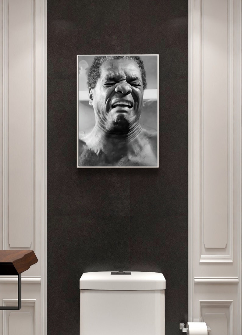 Friday Classic Comedy Funny Movie Toilet Scene Craig Friday Bathroom ...