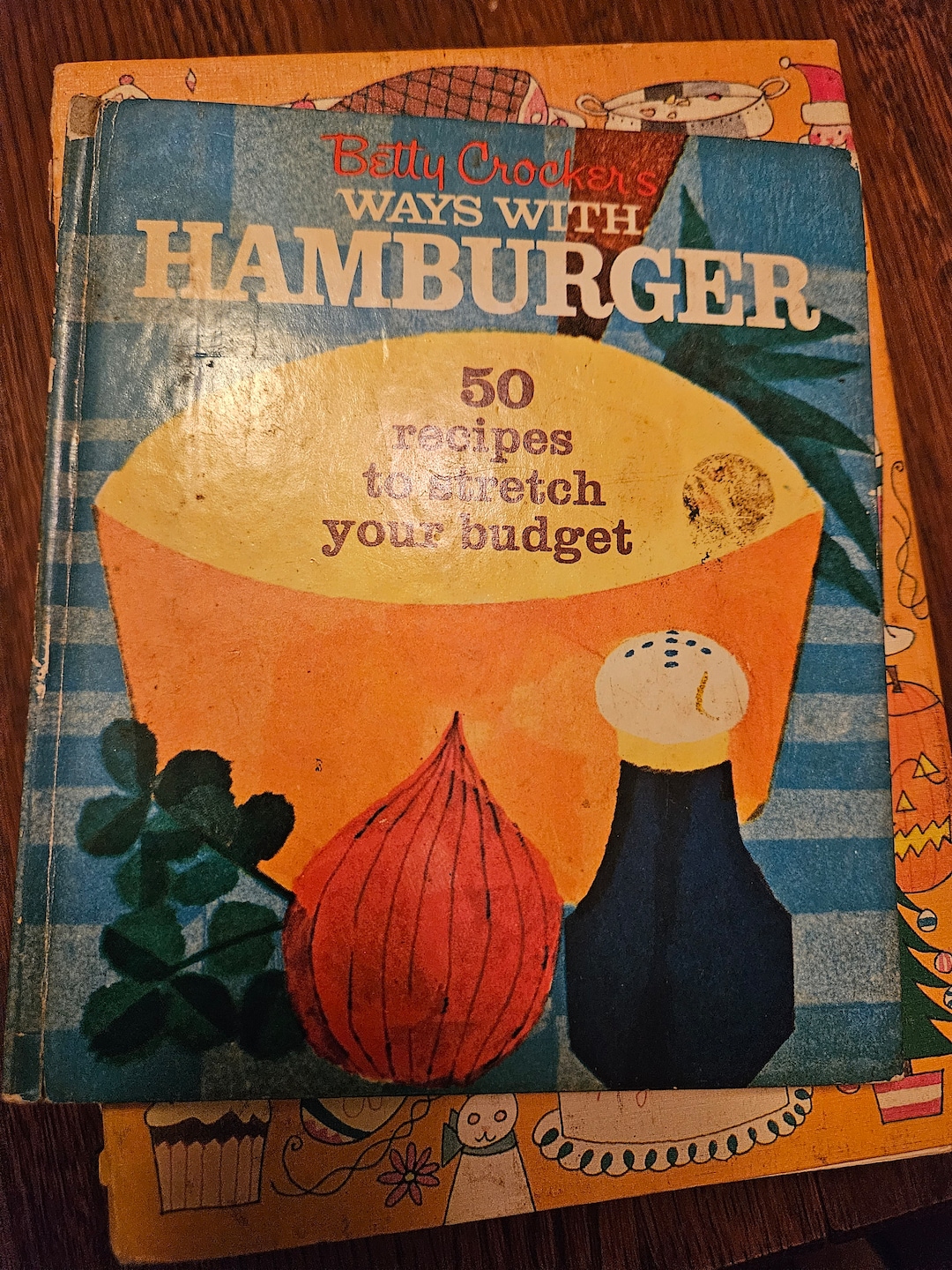 4 1950s-60s Betty Crocker Cookbooks, 1 1930 Recipe and Menu Book - Etsy