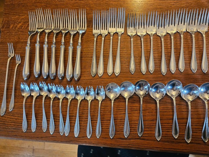 Vintage Oneida Community Sheraton Silver Plate Flatware - Etsy