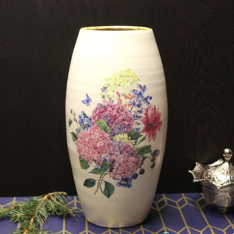 Handmade Ceramic Vase: Hydrangea Bouquet Print, 10in Decorative Pottery ...