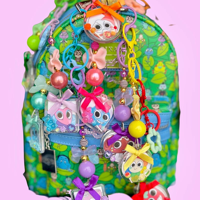 Shelly Dandys World Trinket - Etsy