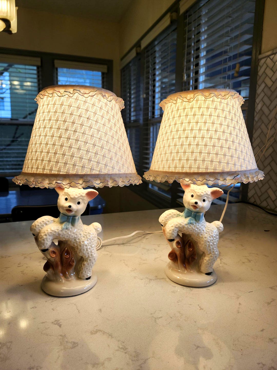 Rare Pair Vintage MCM Table Lamps Vintage Pair Lamb Lamps New ...