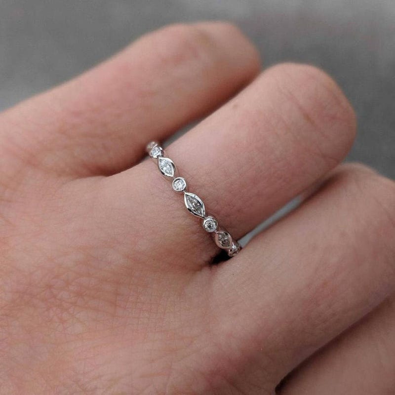 Dot Dash Ring - Etsy