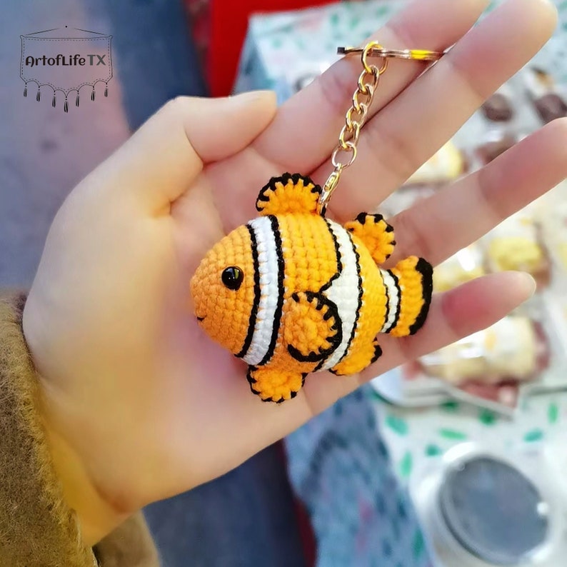 Clownfish Purse Bag Charms, Crocheted Keyrings, Anemonefish Pendant ...