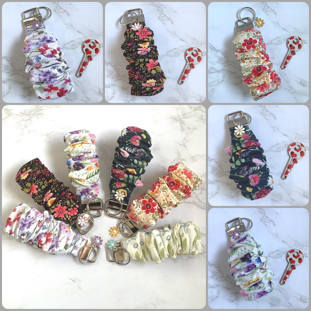 Handmade Floral Fabric Keyfob Wristlet Scrunchie/handmade Scrunchie ...