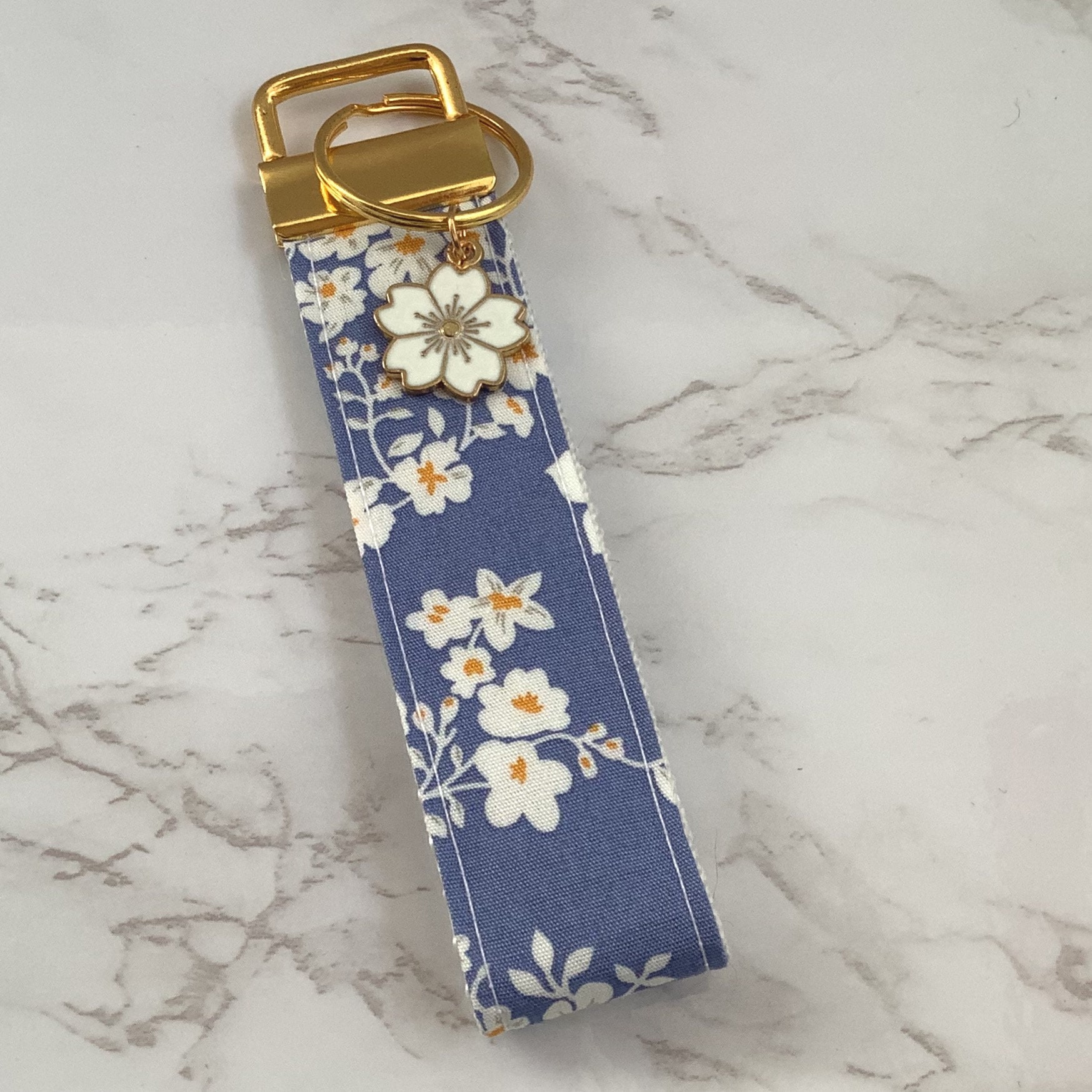 Handmade Floral Fabric Keyfob/handmade Keychain/floral Fabric Gift ...