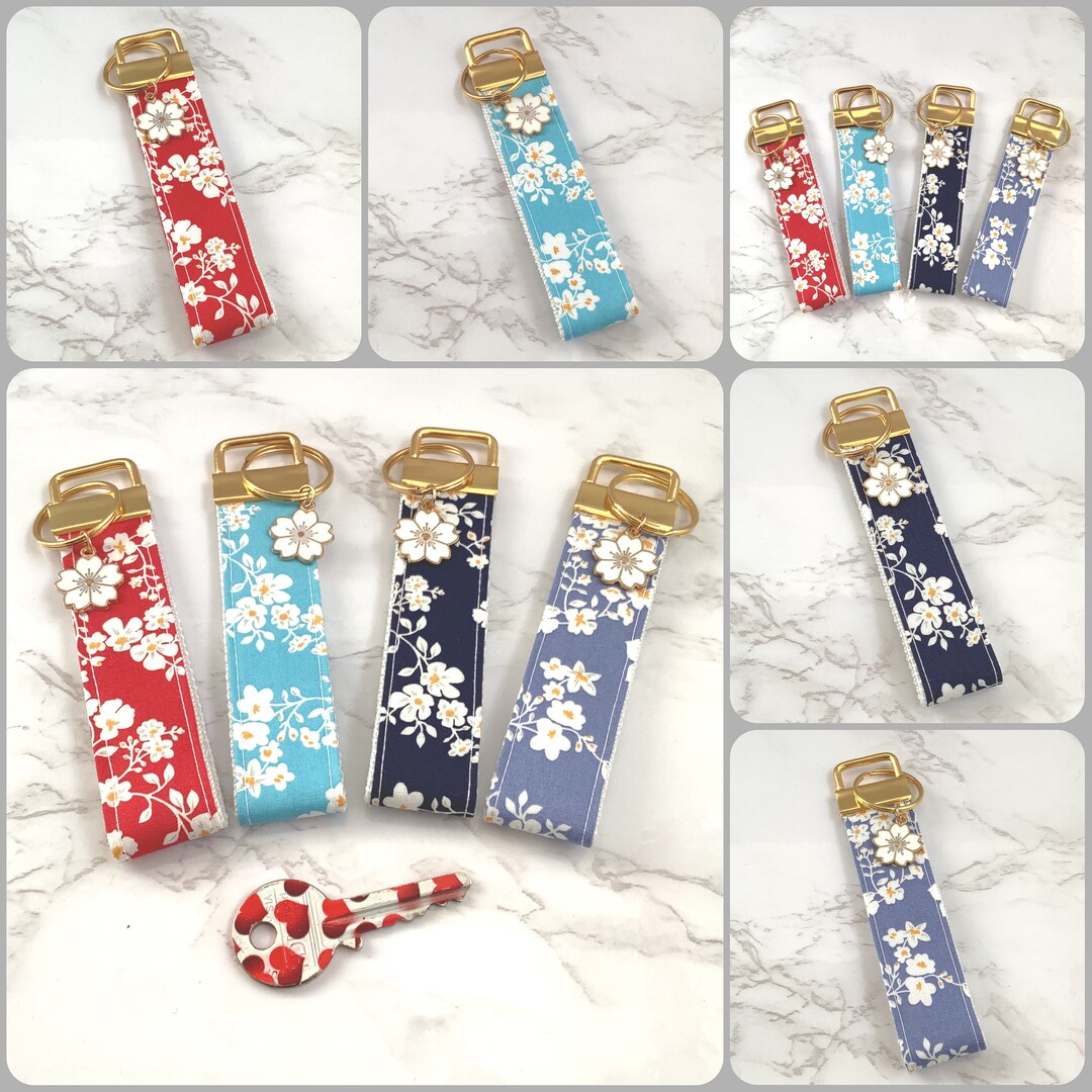 Handmade Floral Fabric Keyfob/handmade Keychain/floral Fabric Gift ...