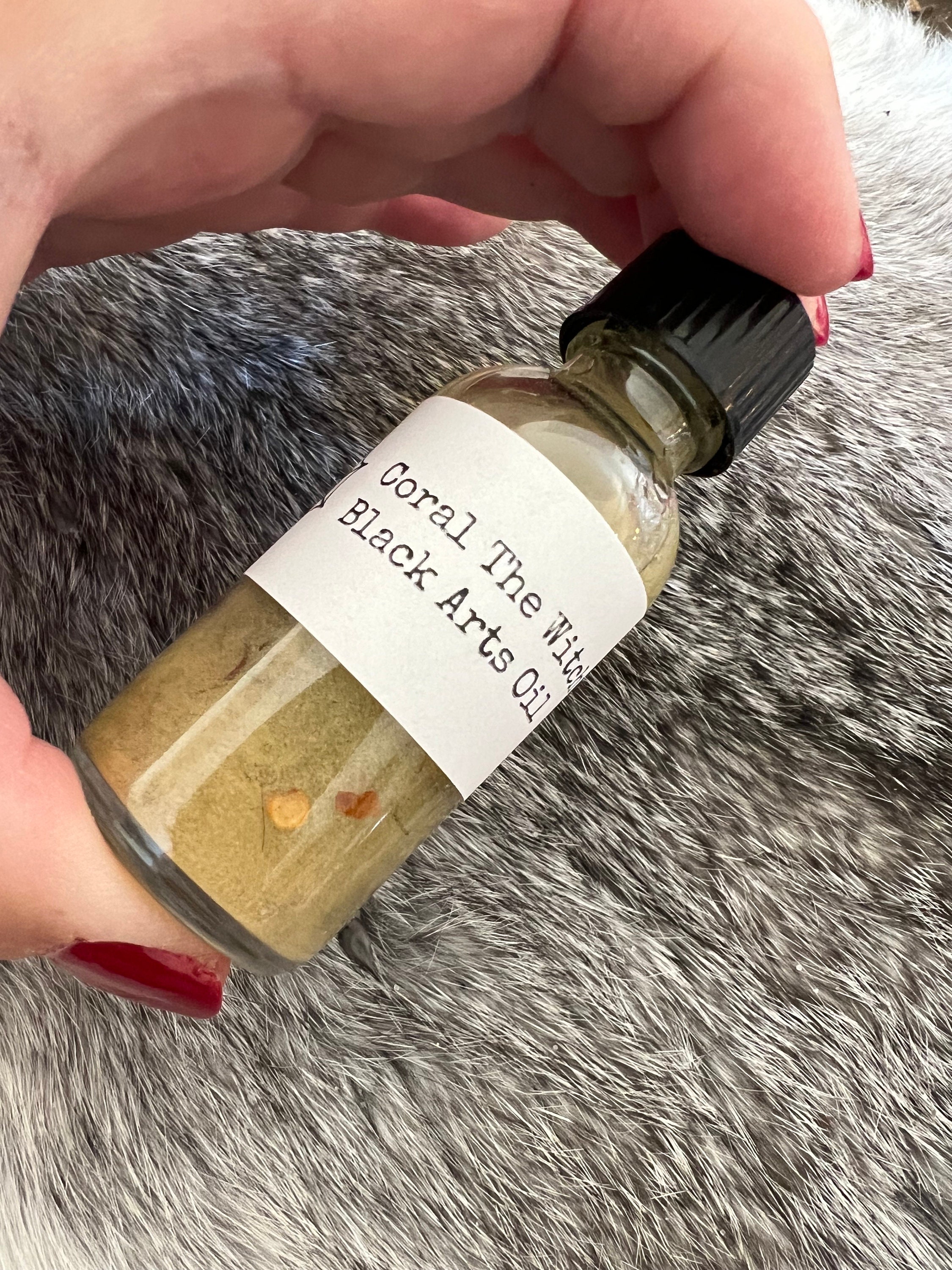 Black Arts Oil 1 Ounce Dark Arts Oil Curse Oil Hex Oil - Etsy