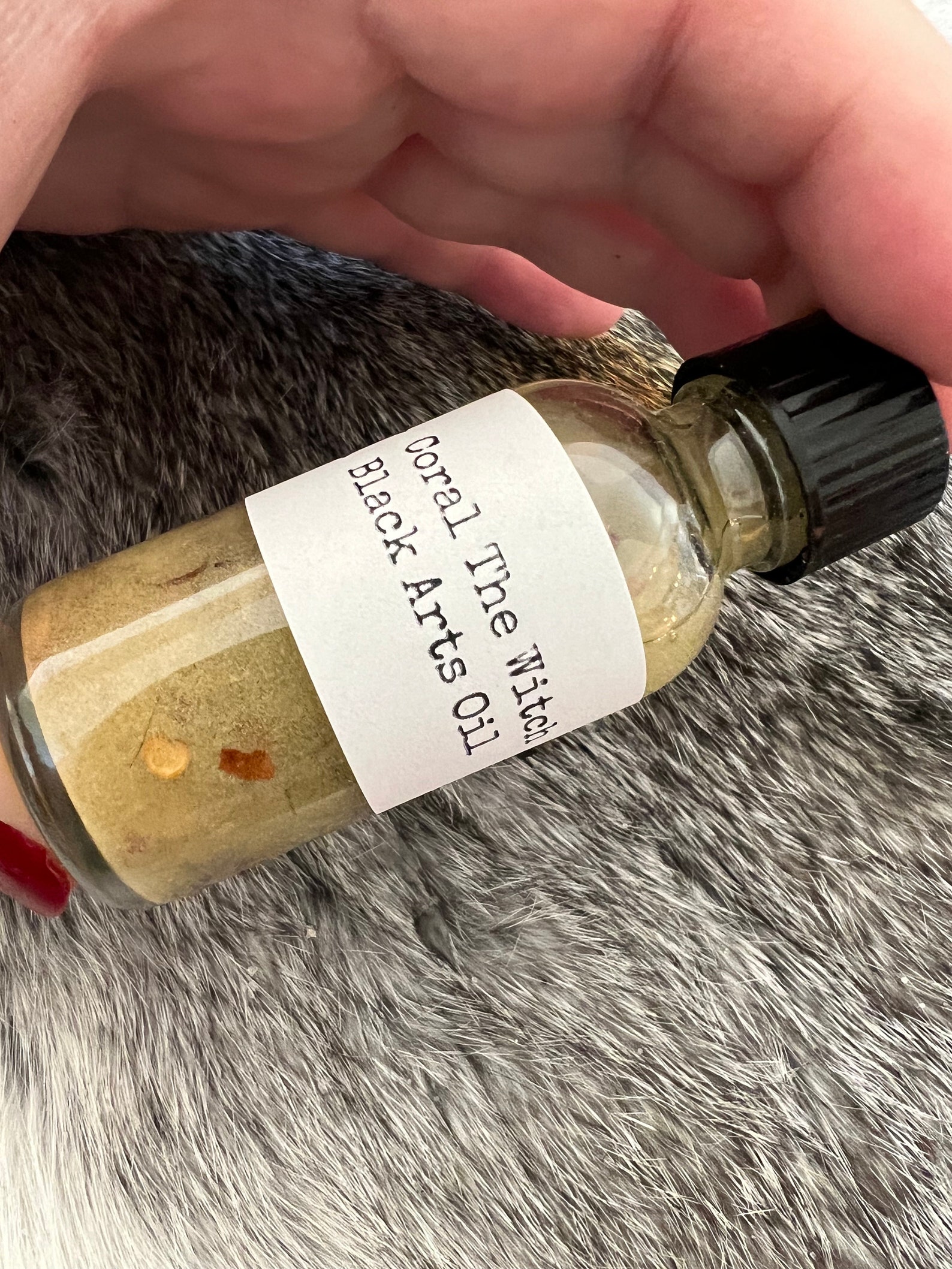 Black Arts Oil 1 Ounce Dark Arts Oil Curse Oil Hex Oil - Etsy