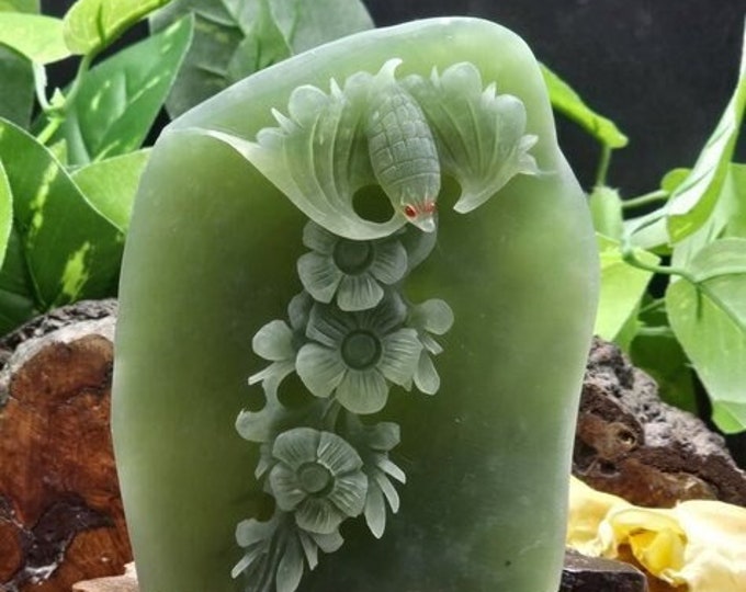 Stunning Hand-carved Xiuyan Jade Flowers and Hummingbird, Hand Carved ...