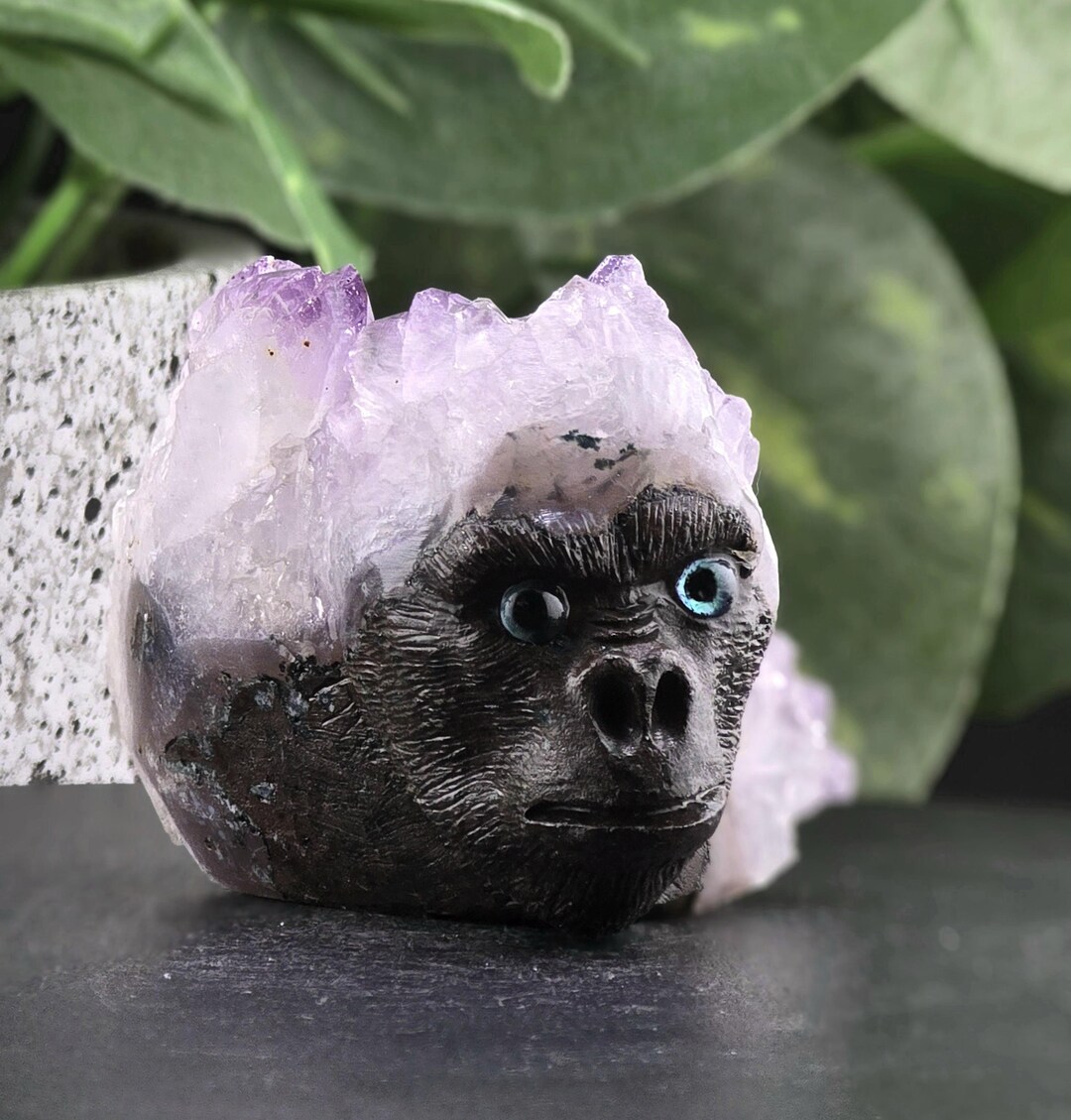 WOW! Amazing Hand Carved Gorilla Monkey Amethyst Crystal Quartz Cluster ...